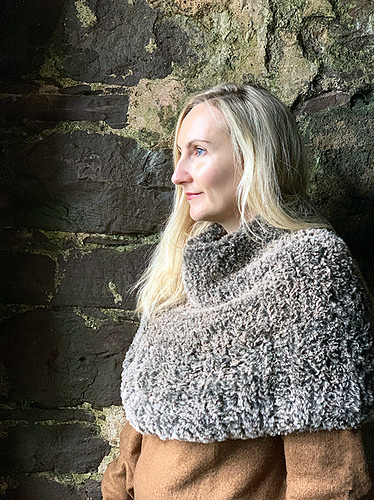 Ravelry: Outlander Faux Fur Scarf pattern by Louise Bollanos