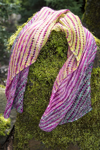 Ravelry: The Kemper Wrap pattern by Mara Catherine Bryner