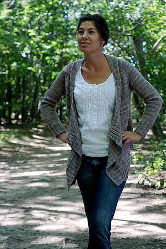 Ravelry: Effortless Cardigan pattern by Hannah Fettig