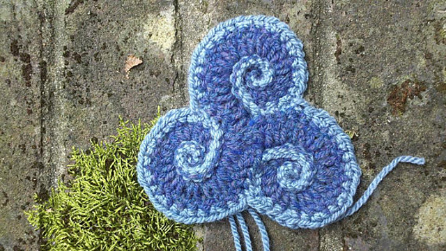Ravelry: Triskelion pattern by Hannah Martin