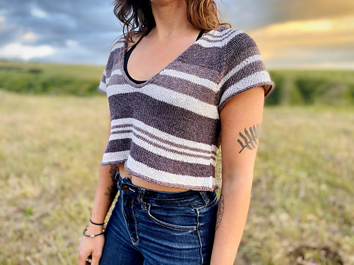 Ravelry: Stripey V Tee pattern by Hannah Singleton
