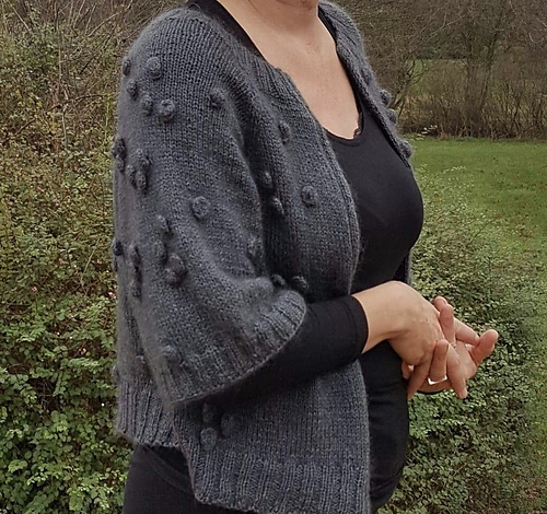 Ravelry: Make bobble cardigan pattern by Neringa Ruke