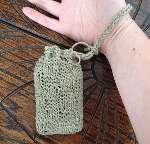 Ravelry: Radcliffe Camera Bag pattern by Miranda