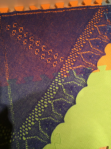 Ravelry: Cat Walk Shawl pattern by Miranda