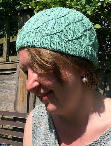 Ravelry: Runner Beanie pattern by Miranda