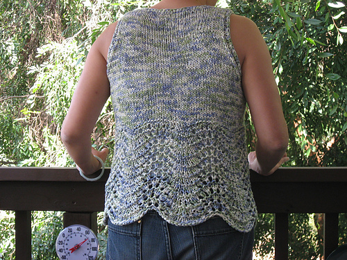 Ravelry: Ocean Waves Tank pattern by Kendyl Young