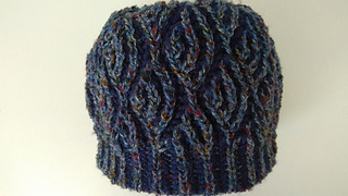 Ravelry: Fish scales hat pattern by Happy Knitter