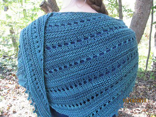 Ravelry: Pacifica pattern by Lisa Seifert