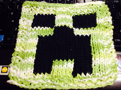 Ravelry: Minecraft Creeper - 2 pattern by Nancy Zellner