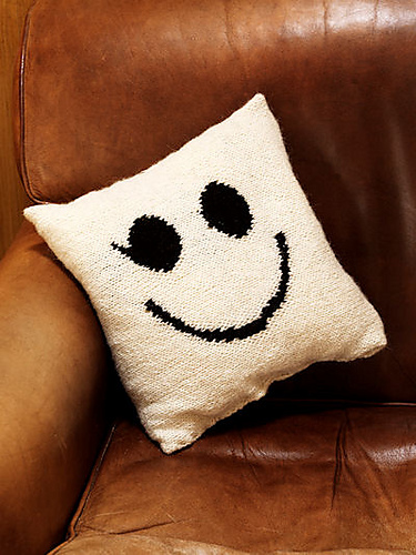 Ravelry: Smiley Cushions pattern by TOFT