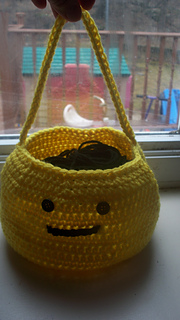 Ravelry: Smiley Face Storage Basket pattern by Heidi DeAlessio