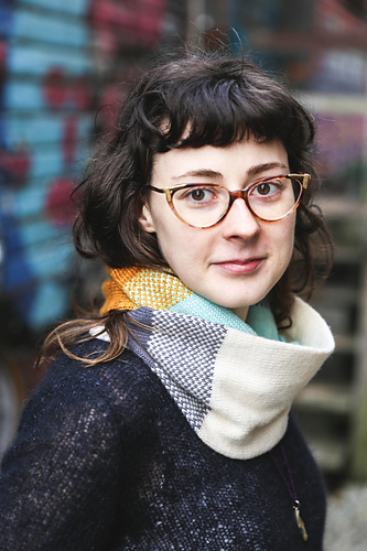 Ravelry: Cityslicker Cowl pattern by Jess Knowles