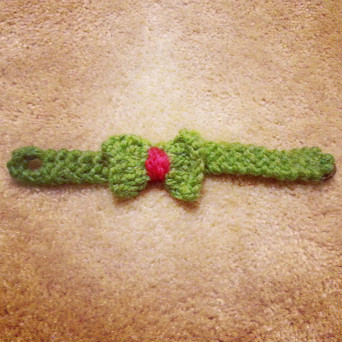 Ravelry: Kitten Bowtie pattern by Heidi Liles