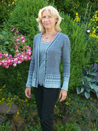 Ravelry: Karo pattern by Hinterm Stein