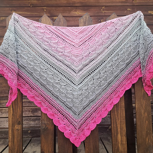 Ravelry: Marii Shawl pattern by Joanna Pawlak