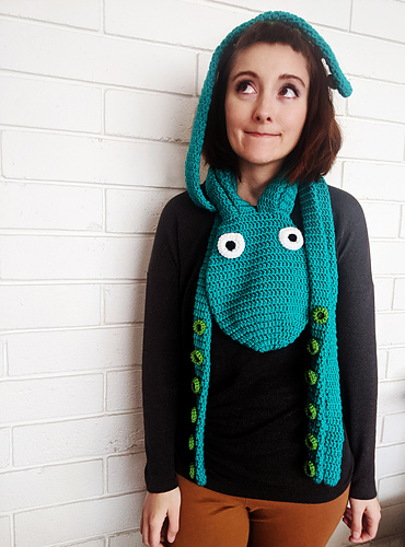Ravelry: epic octopus scarf with tentacles pattern by Hello Happy