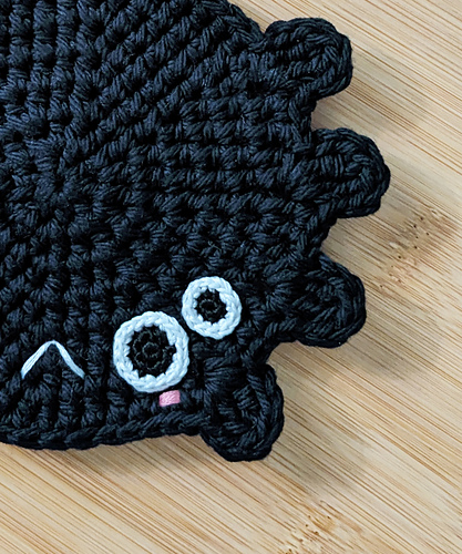Ravelry: Chonky Spider Coaster pattern by Hello Happy