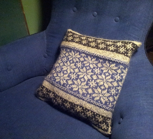Ravelry: Snowflake Cushion pattern by Jen Mitchell