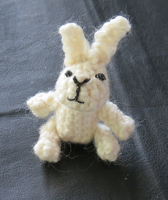 Ravelry: hesterbox's Pocket Rabbit