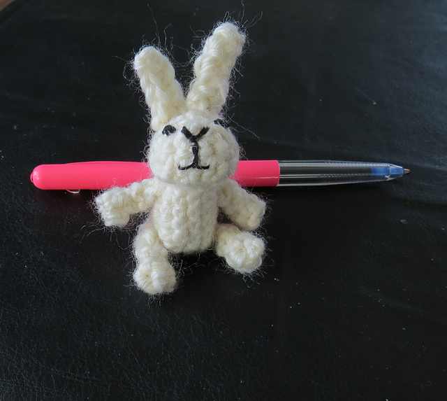 Ravelry: hesterbox's Pocket Rabbit