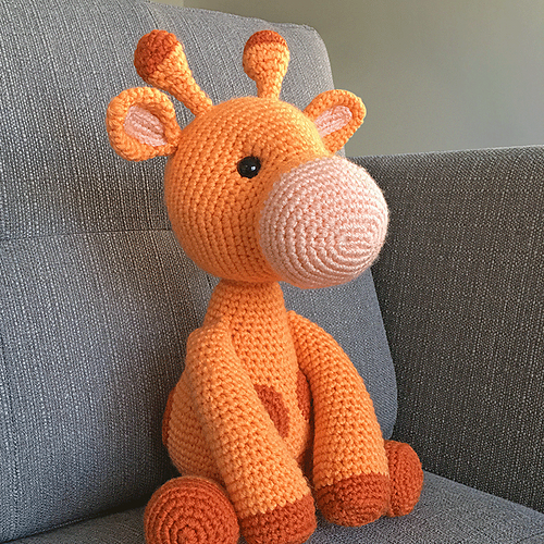 Ravelry: Ginnie the Giraffe pattern by Jess Huff