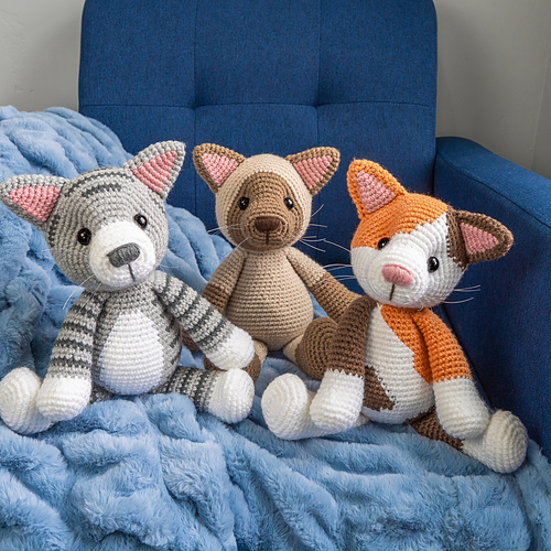 Ravelry: Callie the Calico Cat pattern by Jess Huff