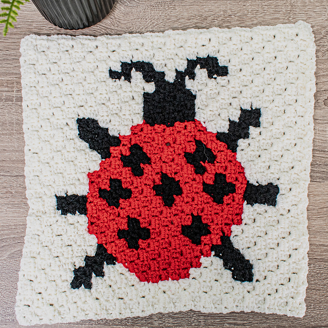 Ravelry: Ladybug C2C Square pattern by High Desert Yarn