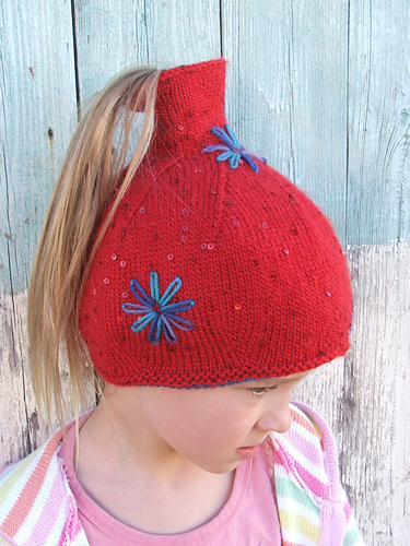 Ravelry: Pony Tail Popper pattern by Hilary Windsor