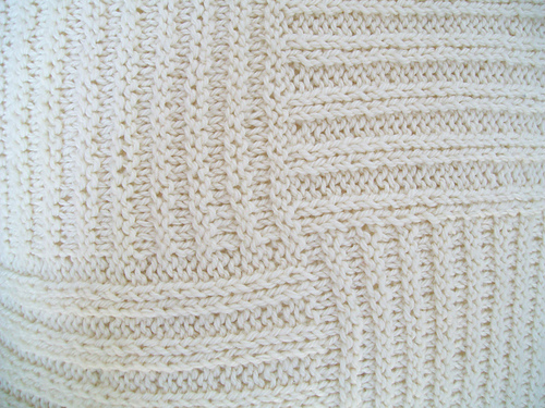 Ravelry: Four-Square Checker Board Cushion Cover pattern by Helen Frost