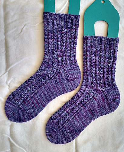Ravelry: Big Girl's Lace-Rib Socks pattern by Melitta Guthrie and ...