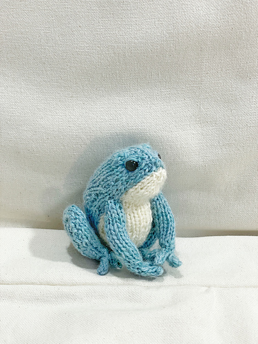 Ravelry: Toad pattern by Yu Jeong