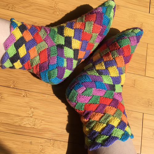 Ravelry: Lonely Socks Club: Entrelac Sock pattern by Natalia Vasilieva