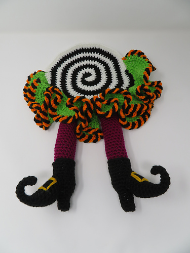 Ravelry: Squashed Witch / Squashed Elf Placemat pattern by Hooked by Kati