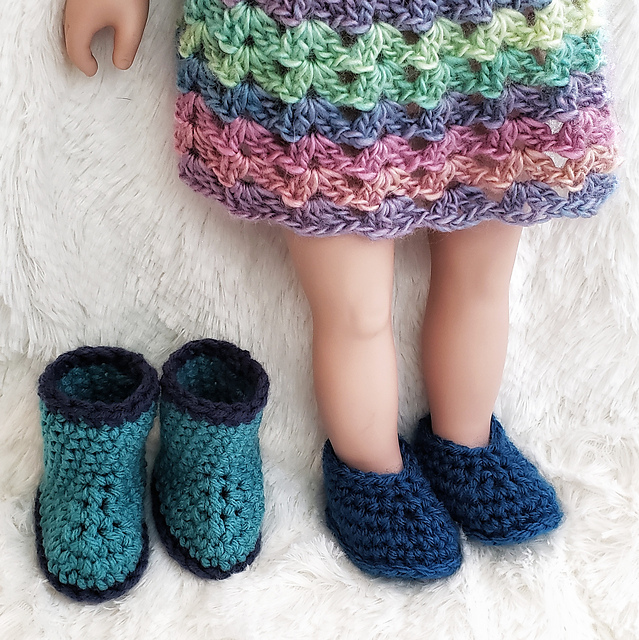 Ravelry: Simple Doll Boots pattern by Jessica Ryan