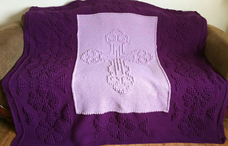 Ravelry: 234 Flower cross bedspread pattern by Nancy Liggins