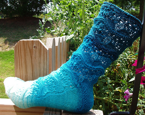 Ravelry: Scenella pattern by Mary Hough