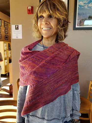 Ravelry: Knitshades (deadly ?) boomerang pattern by Susan Ashcroft