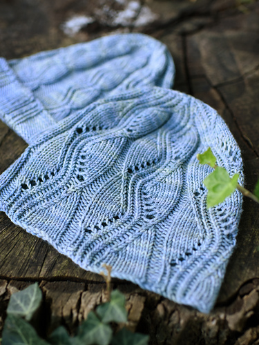 Ravelry: Carom pattern by Hunter Hammersen