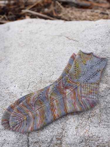 Ravelry: Dippers pattern by Hunter Hammersen