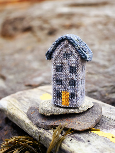 Ravelry: Chimney pattern by Hunter Hammersen