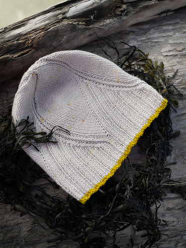 Ravelry: Penchant pattern by Hunter Hammersen