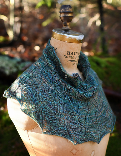 Ravelry: Evolve pattern by Hunter Hammersen