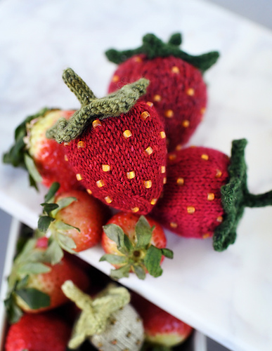 Ravelry: Preserves pattern by Hunter Hammersen