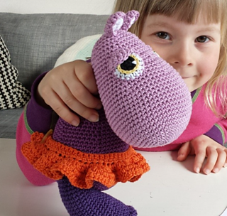 Ravelry: Flodhest pattern by Charlotte Hustad