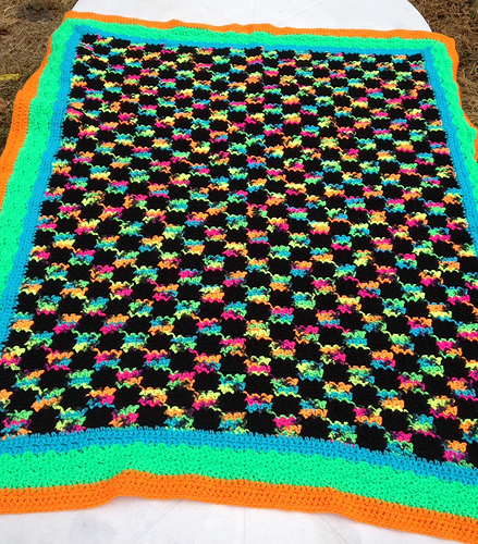 Ravelry: Modern Amish Quilt Throw pattern by Katherine Eng
