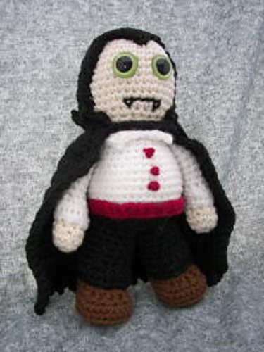 Ravelry: Dracula pattern by Deb D'Zio