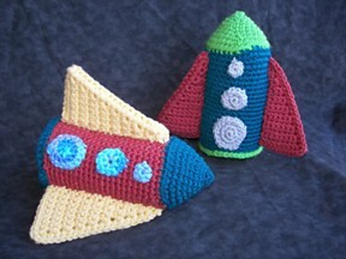 Ravelry: Retro Rocket pattern by Deb D'Zio