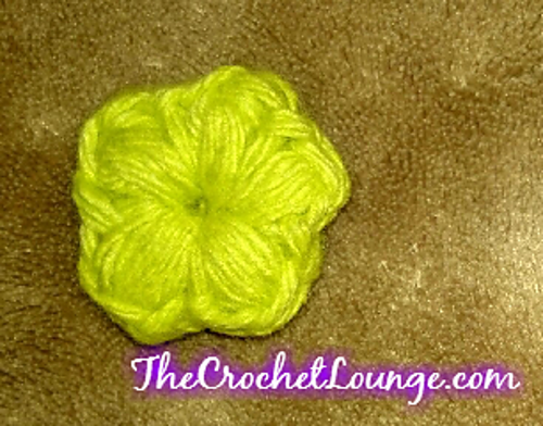Ravelry: Star Flower Puffs pattern by "e" Lee