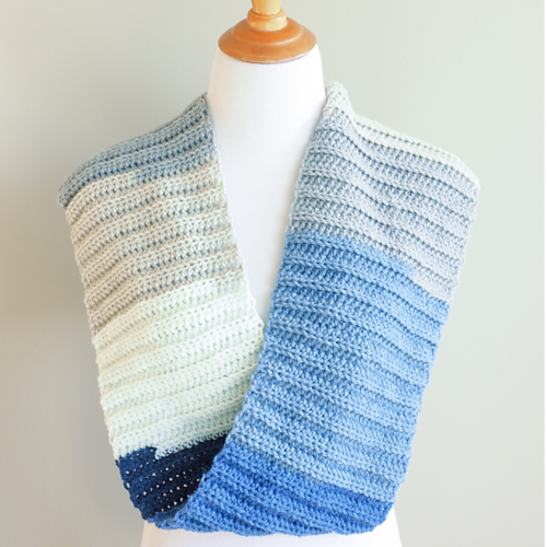 Ravelry: Modern Cowl pattern by Ideal Me