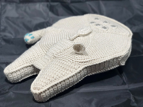 Ravelry: The Piece of Junk (Millennium Falcon) pattern by Nicole Ball